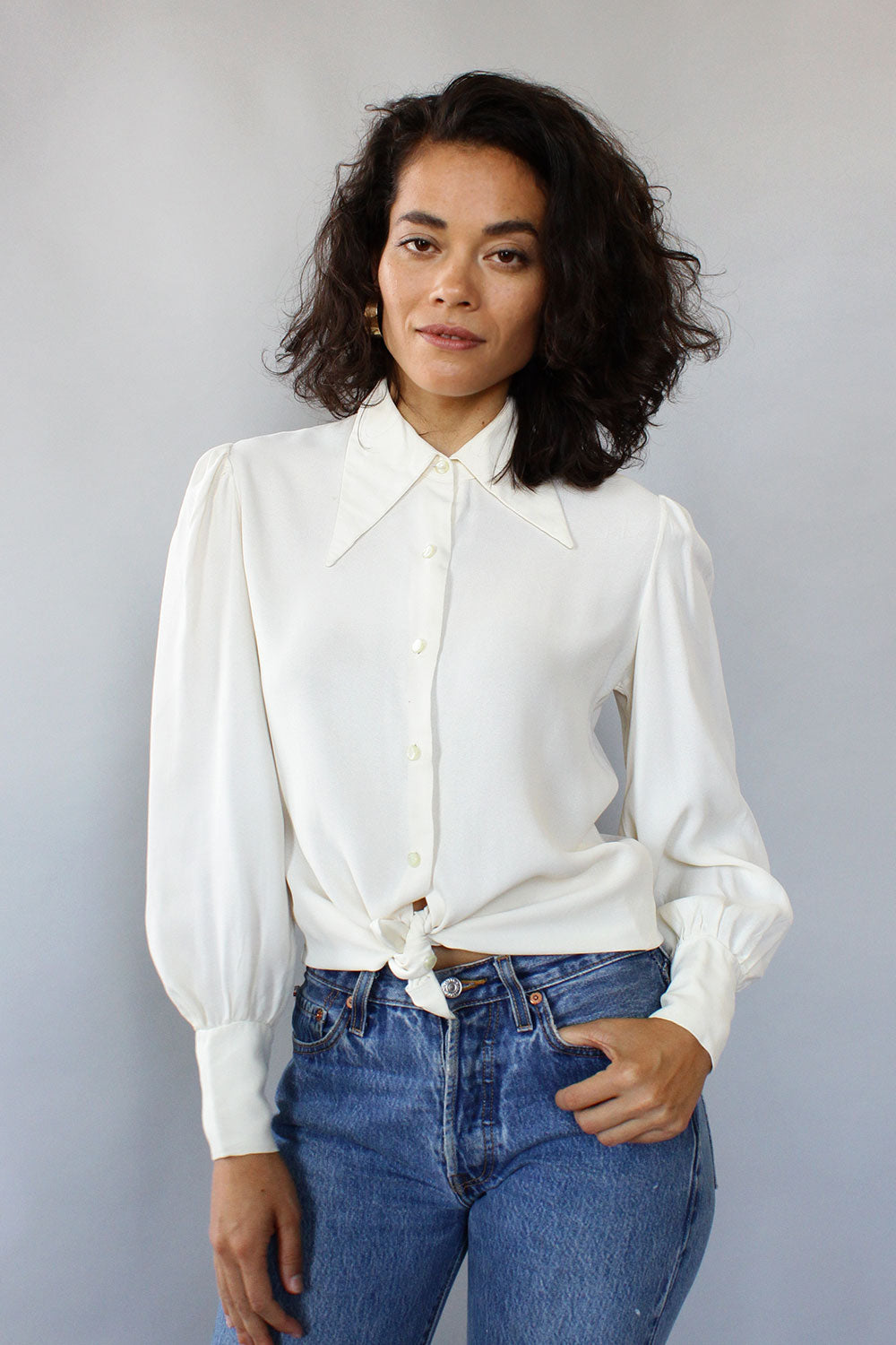 Eva Ivory Collar Blouse S/M – OMNIA